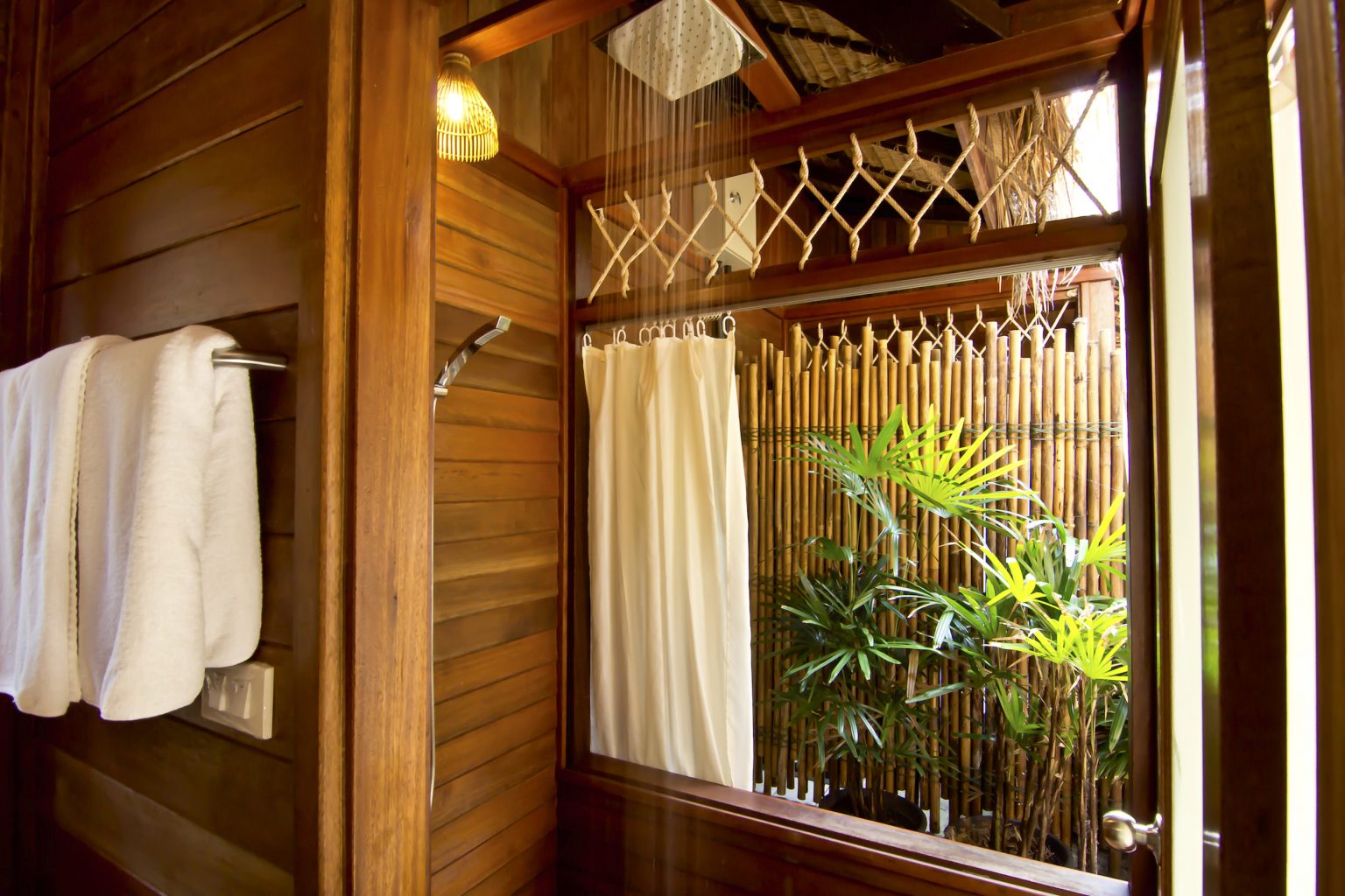 Luxury Floating Villas In Kanchanaburi FloatHouse River Kwai